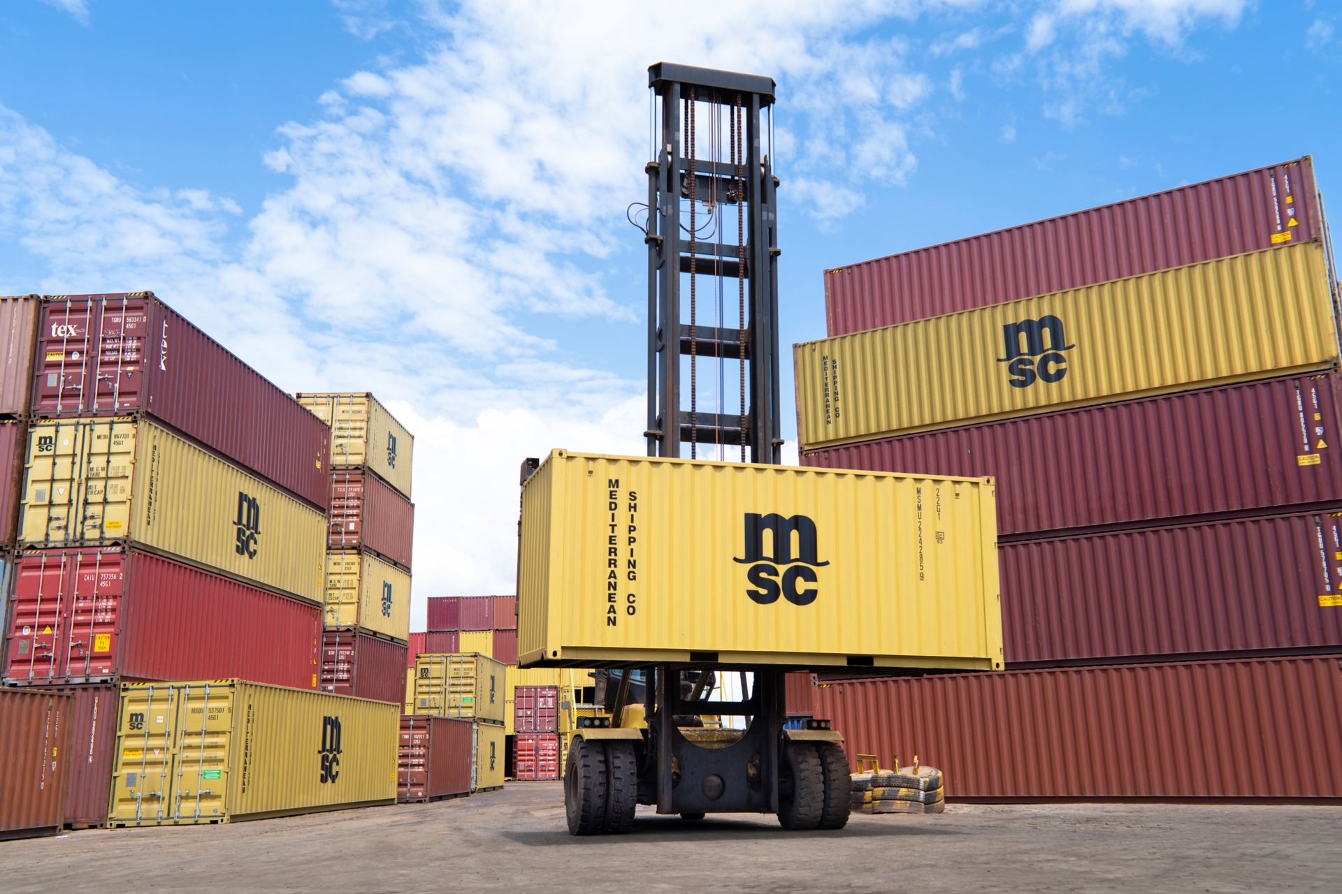 You are looking for a business partner in Saudi Arabia? We offer tailor ...